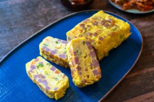 Gyeran Mari Recipe (Korean Rolled Eggs) - Carving A Journey