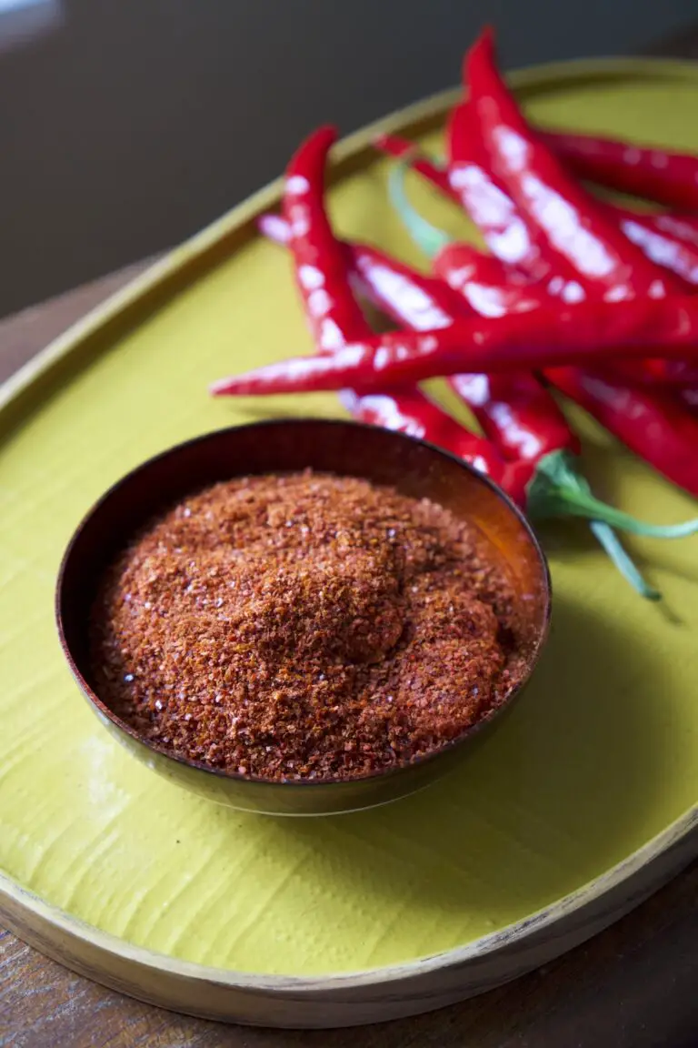 How to Make Gochugaru (Korean Pepper Powder) - Carving A Journey